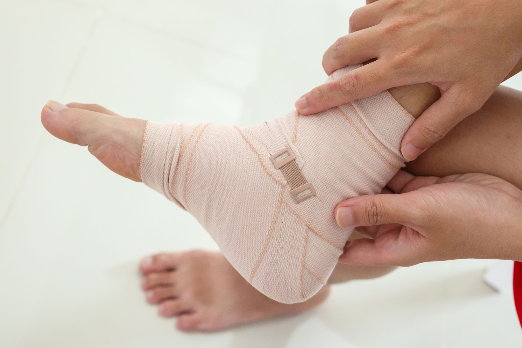 What To Expect During Ankle Ligament Surgery: An Essential Guide ...